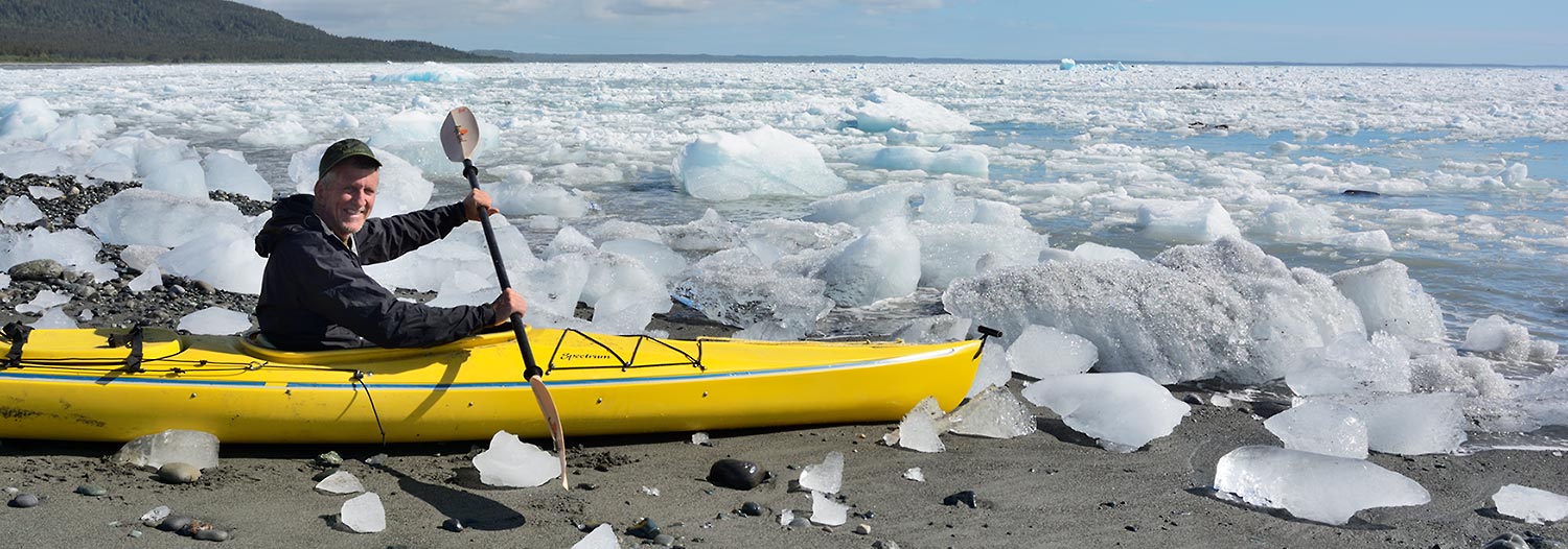 Icebergs & sea kayaking Alaska Icy Bay, Wrangell St. Elias National Park